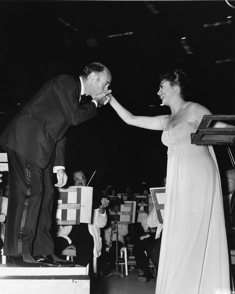 A Soprano Song Of Searing Passion And Heartbreaking Honesty ...